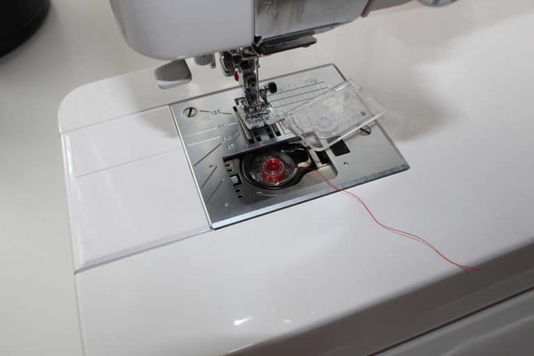Sewing Basics # 3: How to Use a Sewing Machine