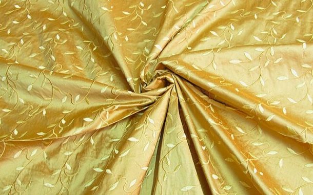 How to sew silk: types of stitches and seams