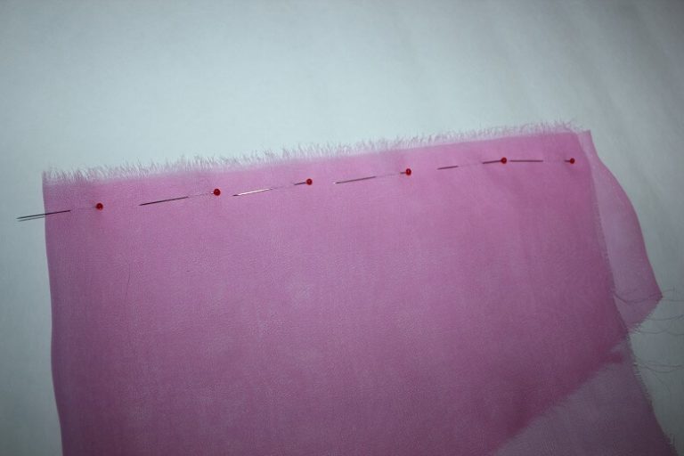 How to sew silk: types of stitches and seams