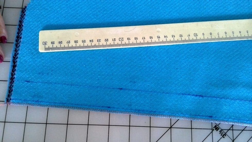 Blind hem foot: How to sew an invisible hem with a sewing machine