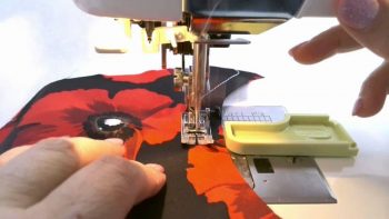 Seam Guide Tutorial: how to sew a straight line and keep seam ...