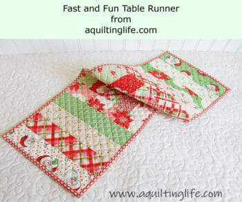 25 Festive Christmas Table Runner Patterns to Dress Up Your Table