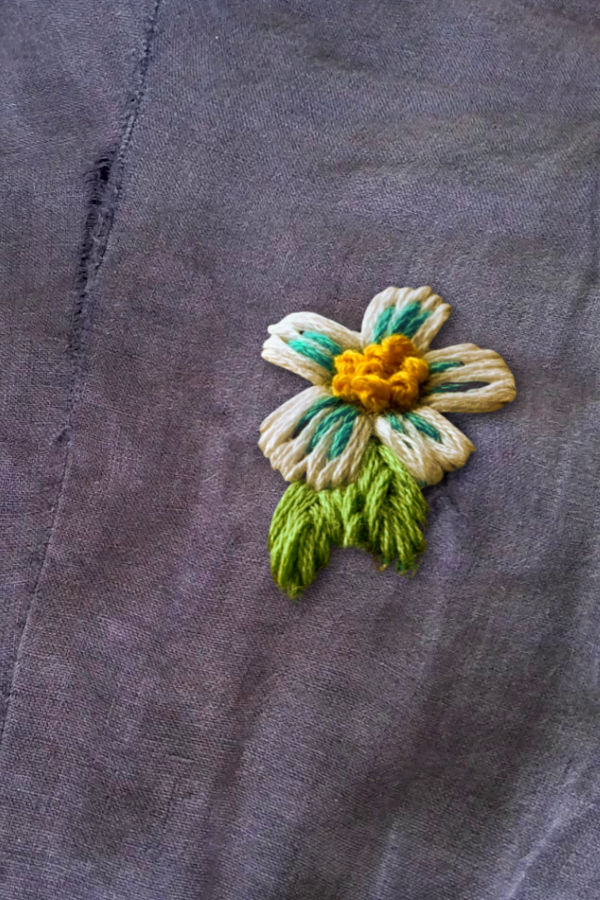 Darning With A Sewing Machine: How To Easily Repair Holes In Your Clothes