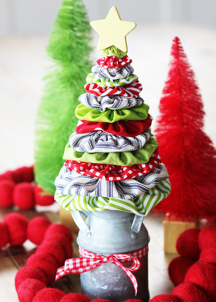 How To Make A Fabric Christmas Tree: 31 Sewing Tutorials