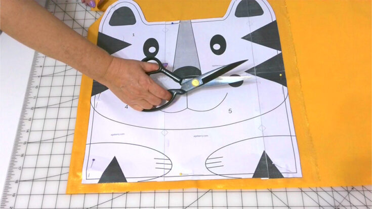 How to make a stuffed animal pillow: easy sewing project for beginners