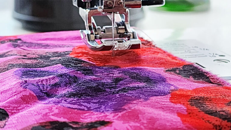 Sewing machine thread bunching: Top 10 reasons (+ How to fix it)