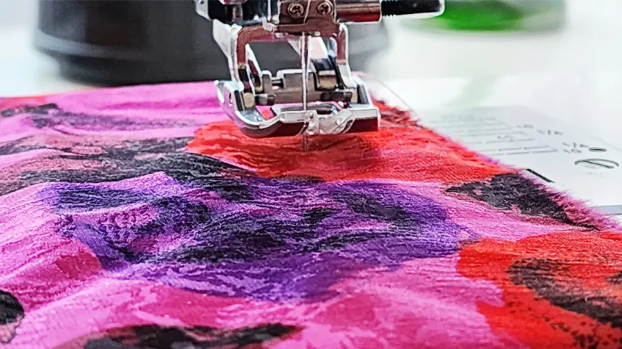 Sewing machine thread bunching: Top 10 reasons (+ How to fix it)