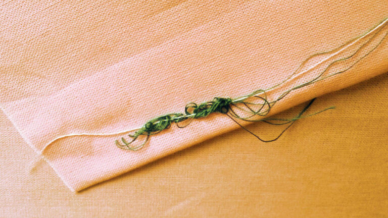 Sewing machine thread bunching: Top 10 reasons (+ How to fix it)