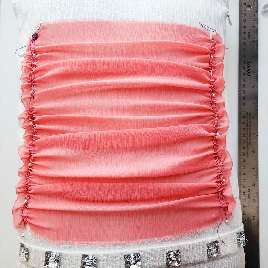 How to Ruche Fabric: Different Methods for Stylish Results