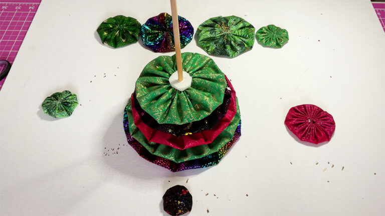 Create Your Own Yo-yo Christmas Tree: Step-by-step Tutorial
