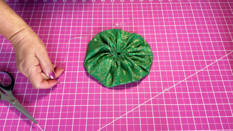 Create Your Own Yo-yo Christmas Tree: Step-by-step Tutorial