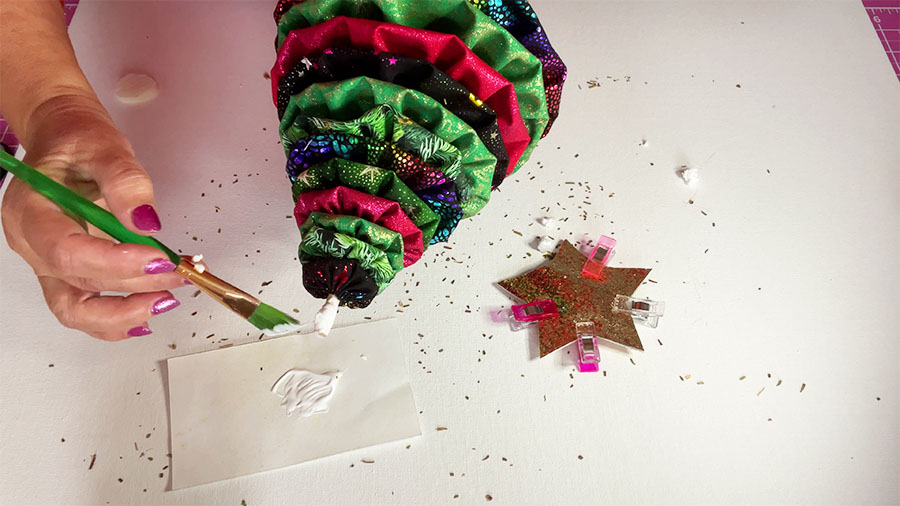 Create Your Own Yo-yo Christmas Tree: Step-by-step Tutorial