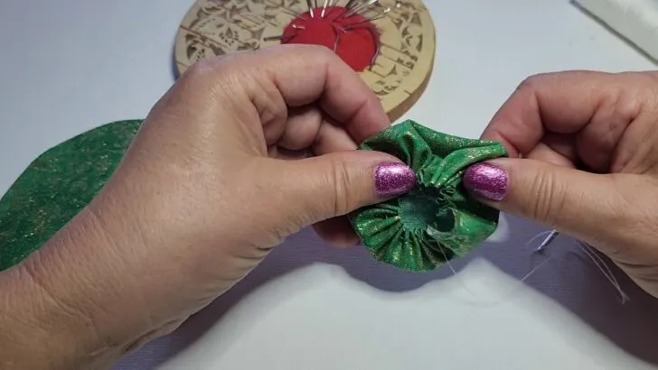 How to Make Fabric Yo-Yos: A Step-by-Step Guide