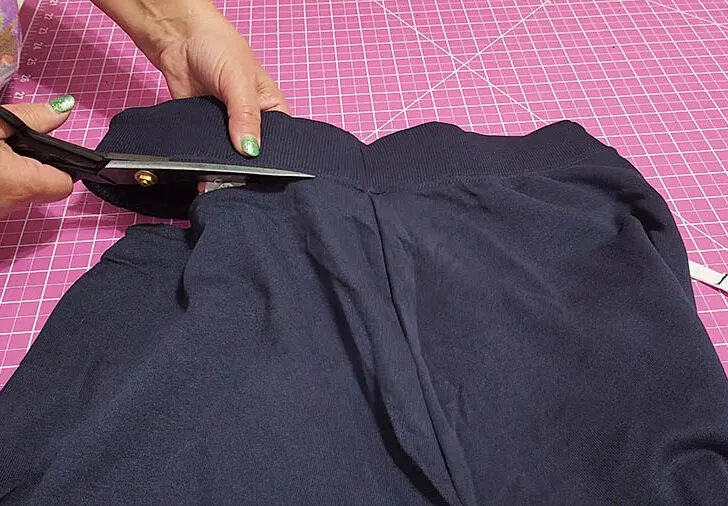 How to Sew Elastic into Waistbands: A Casing Method by Serger