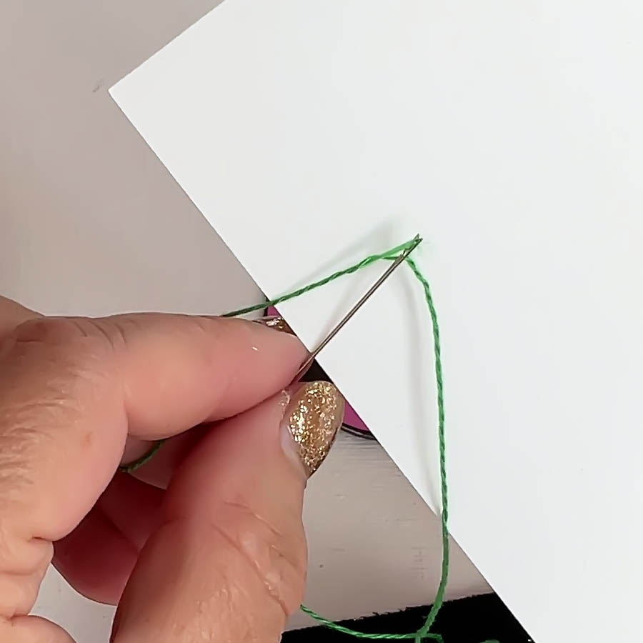 Are Self-Threading Needles Really Useful?