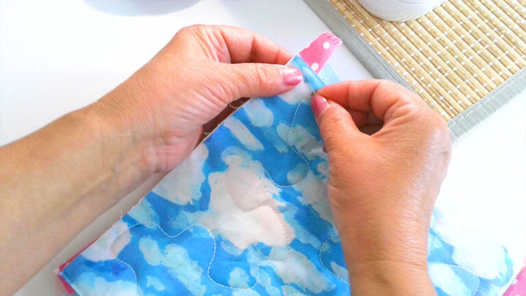 Quilt As You Go: How To Join Individual Quilt Blocks Without Bulky Seams