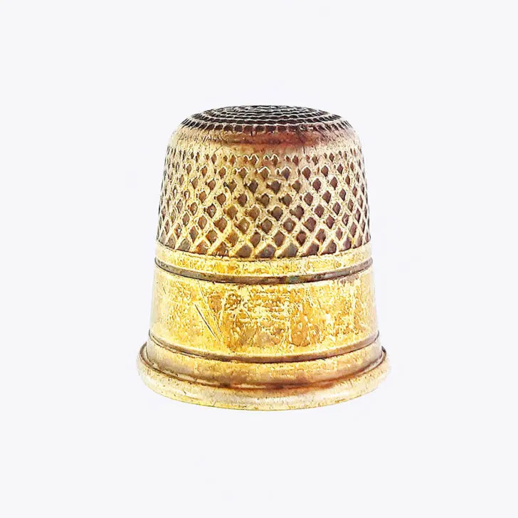 How to Use a Thimble: The Ultimate Guide