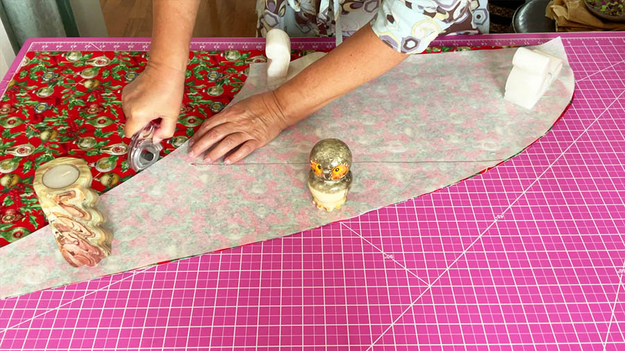 How To Make A Reversible Cross Back Christmas Apron: Step-By-Step Tutorial