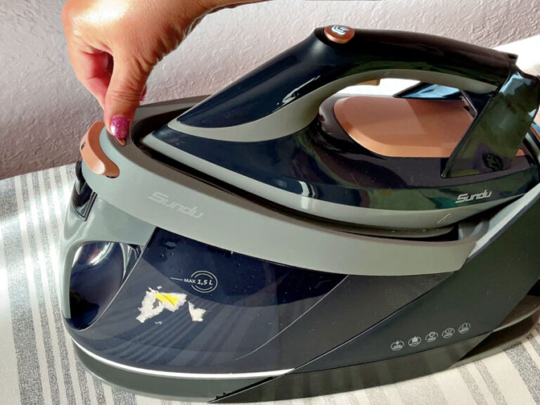Sundu Pro Steam Station with Ceramic Soleplate Review: Iron-y Good?