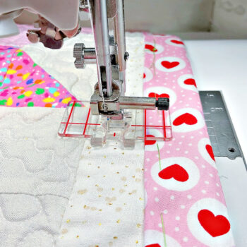 Self Binding Quilt Tutorial: Easy Steps for Perfect Mitered Corners and ...