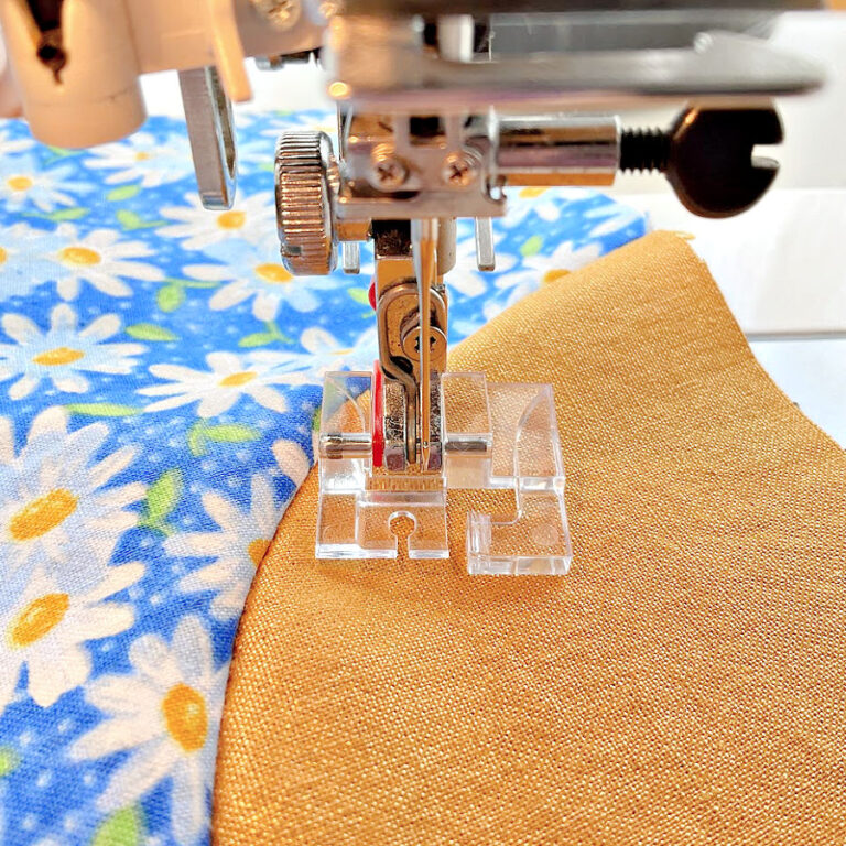 How To Sew Curves the Easy Way Using a Curve Master Presser Foot