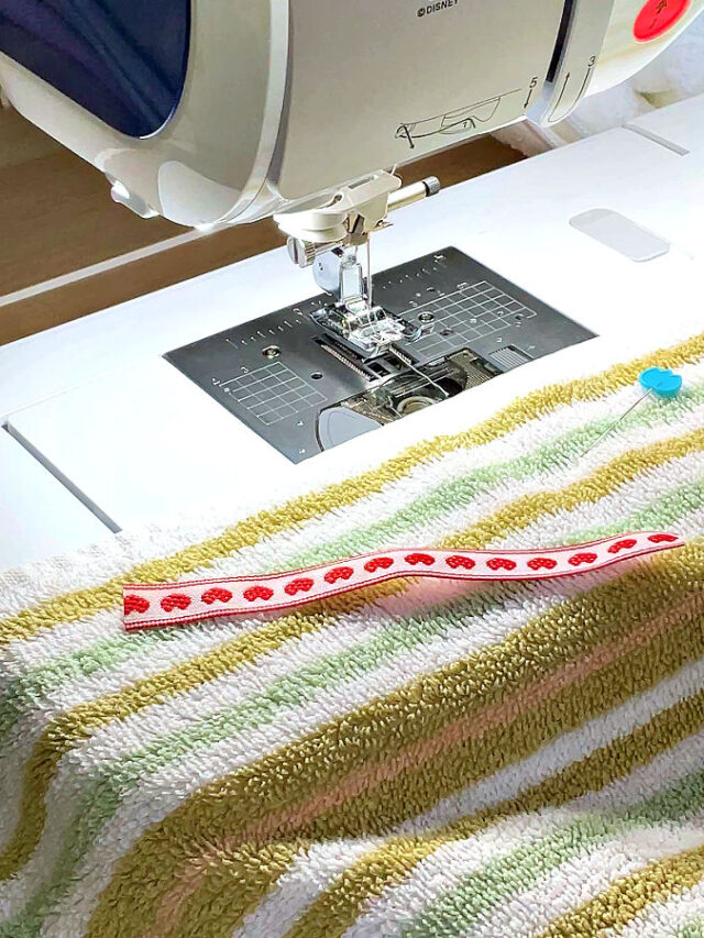 How To Make Towel Loops: Simple Stay Put Towel Ideas